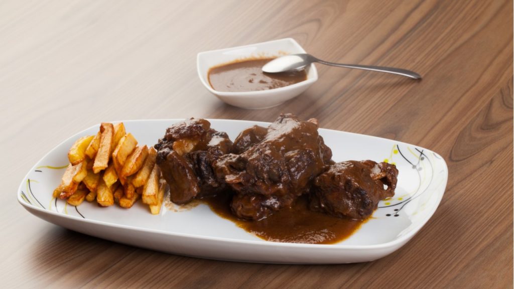Rabo vacuno, una rareza que puede convertirse en un plato delicioso ... Rabo vacuno, una rareza que puede convertirse en un plato delicioso ...