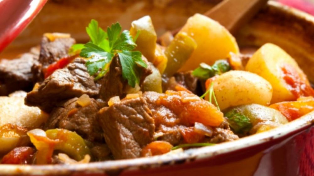 Por qué los guisos son más ricos cuando los recalentás - Cucinare